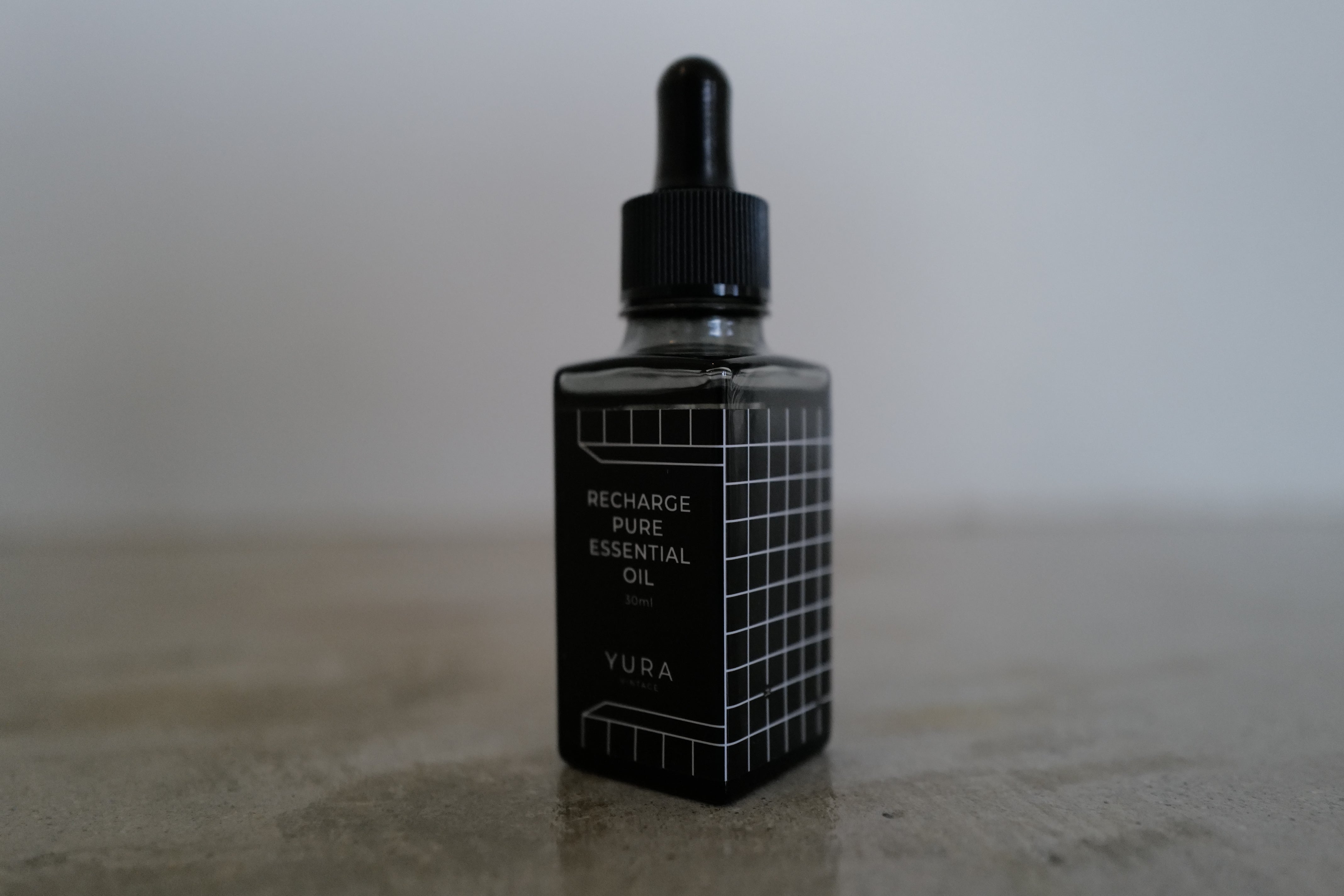 ORIGINAL OIL SERIES – YURA VINTAGE